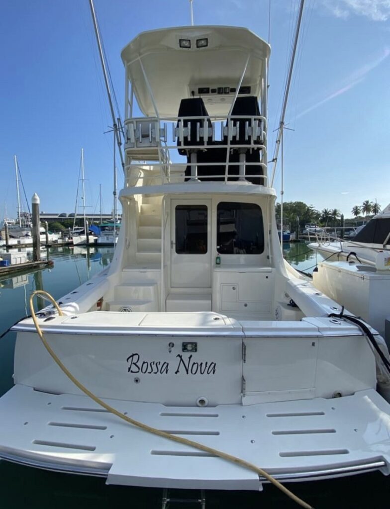FISHING YACHT LUHRS 46 FEET- 2 CABINS - Henri Captain