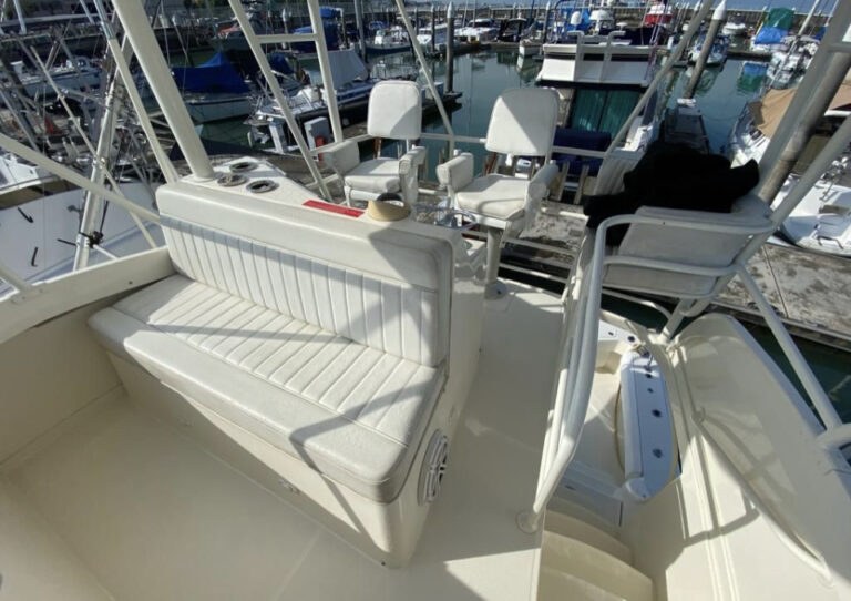 FISHING YACHT LUHRS 46 FEET- 2 CABINS - Henri Captain